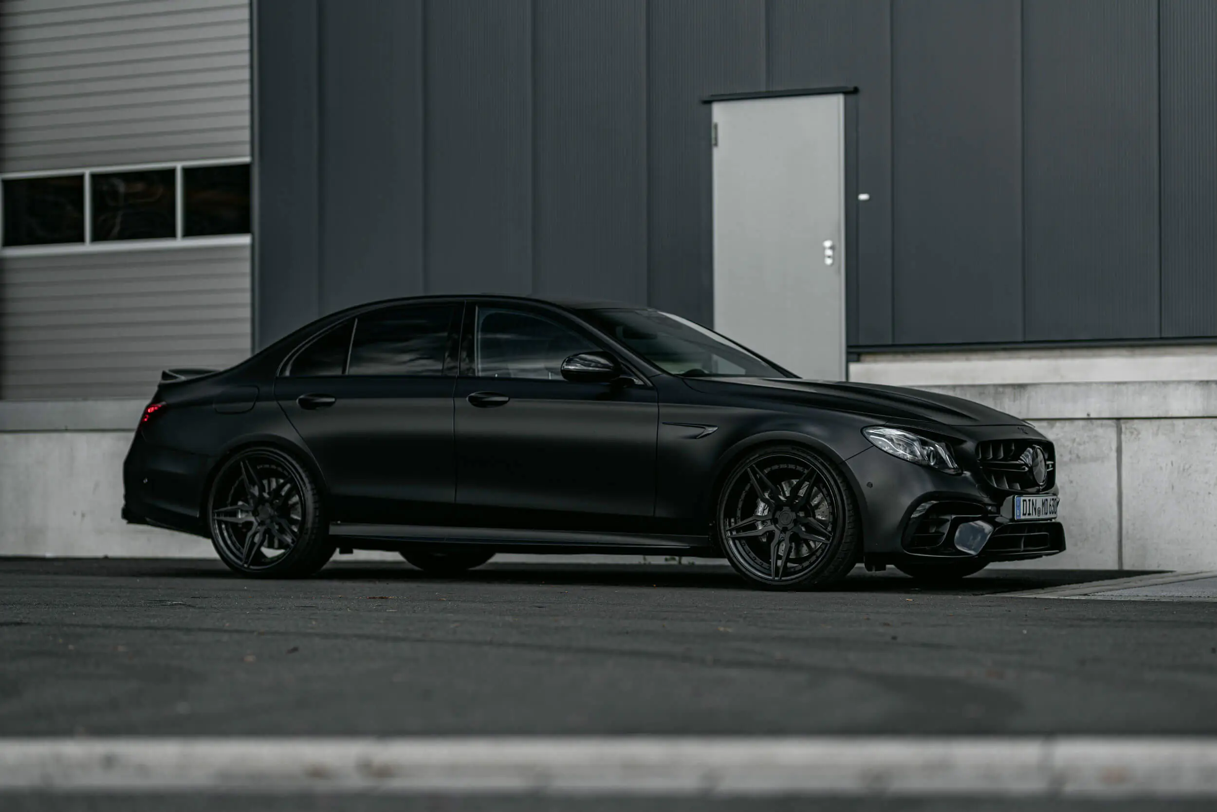Mercedes-AMG E63 W213 Wheels - ZP.FORGED 21 in Matte Black Center ...